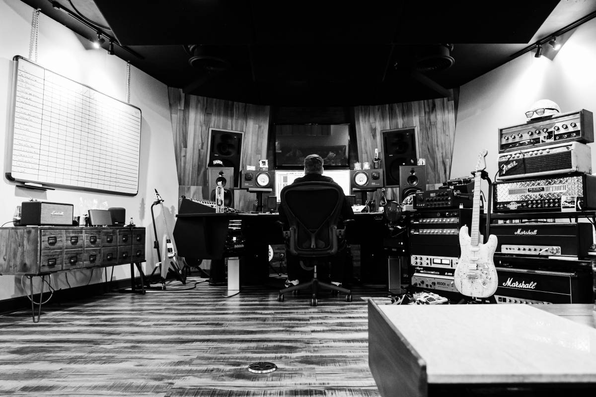 2023 CMA Awards Winners | Joey Moi